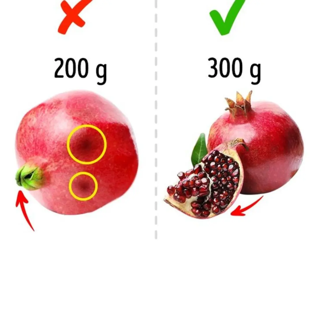 How to choose a perfectly ripe pomegranate (with expert tips)
